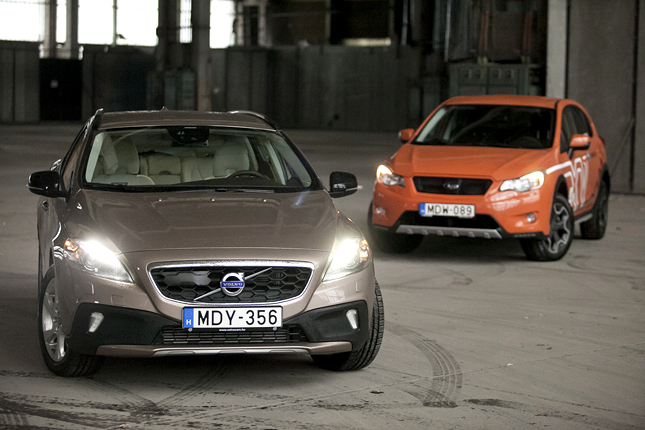 A teknős és a nyúl - Volvo V40 Cross Country a Subaru XV ellen