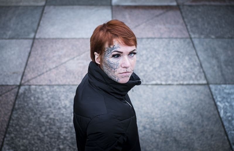 Bizarr kinézete miatt volt, hogy leköpték az utcán a testmódosításokért ...