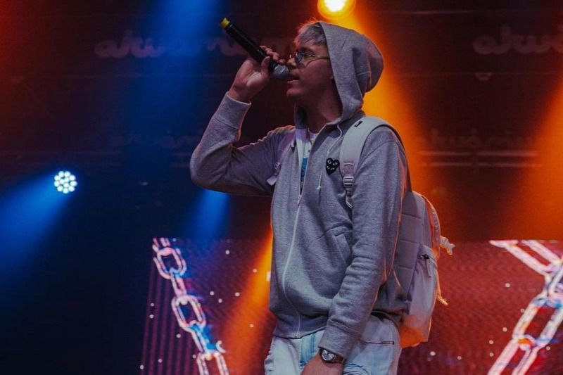 Szomorú dolgot közölt rajongóival a magyar énekes